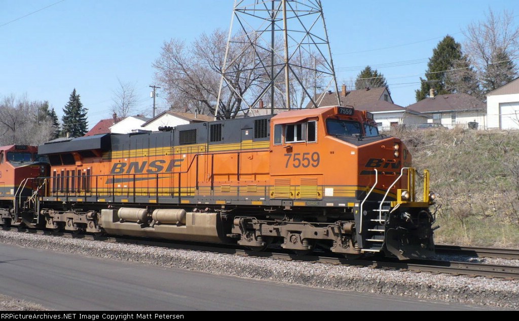 BNSF 7559